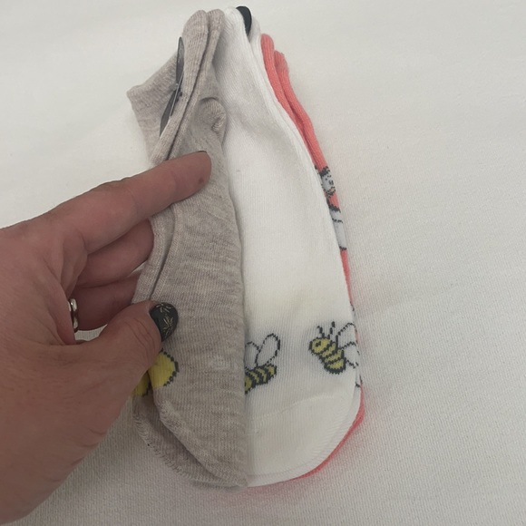 Disney | Accessories | Disney 3 Pair Winnie The Pooh And Tigger Socks ...